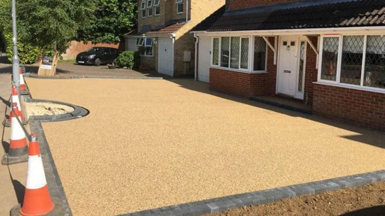 Resin Bond Driveways - Surfacing-R-Us